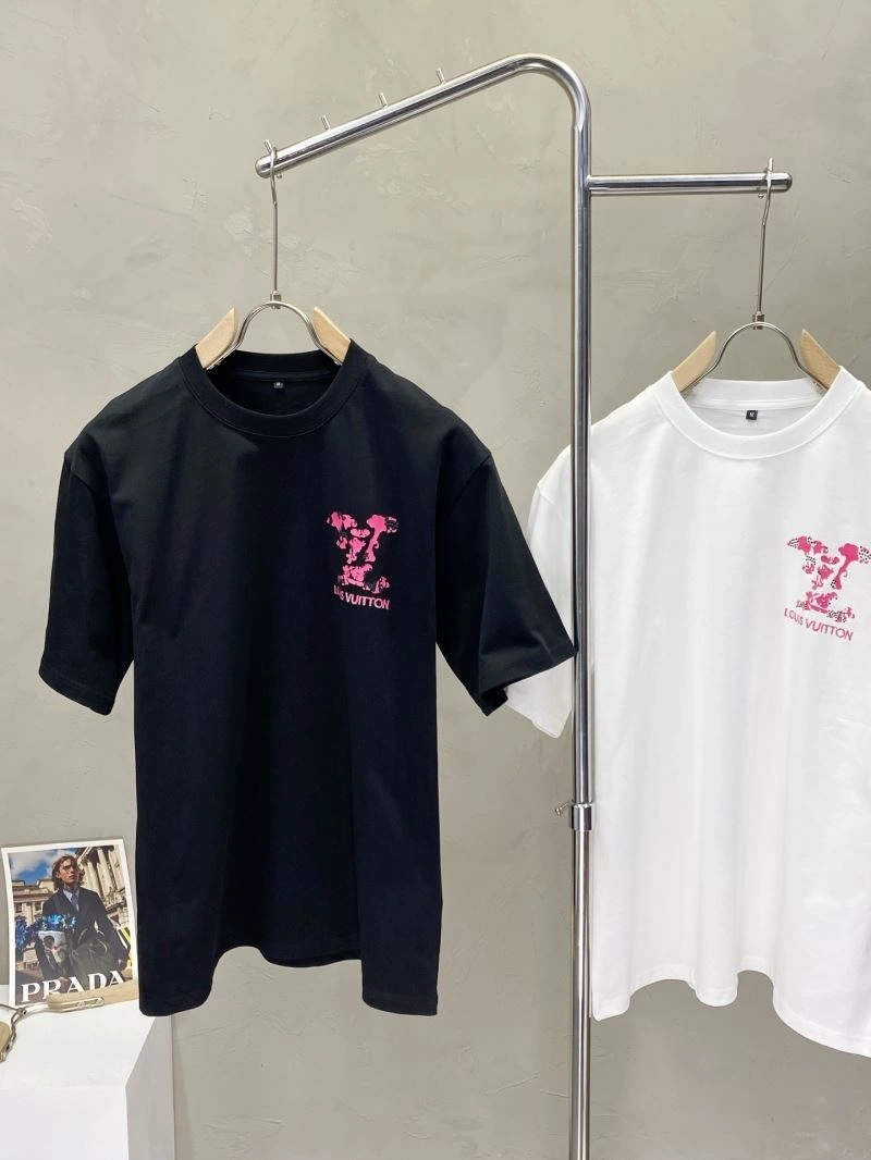 High fidelity Louis Vuitton T-Shirts