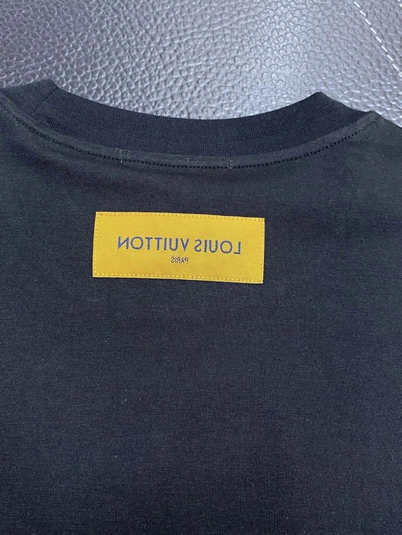 Factory-made Louis Vuitton T-Shirts