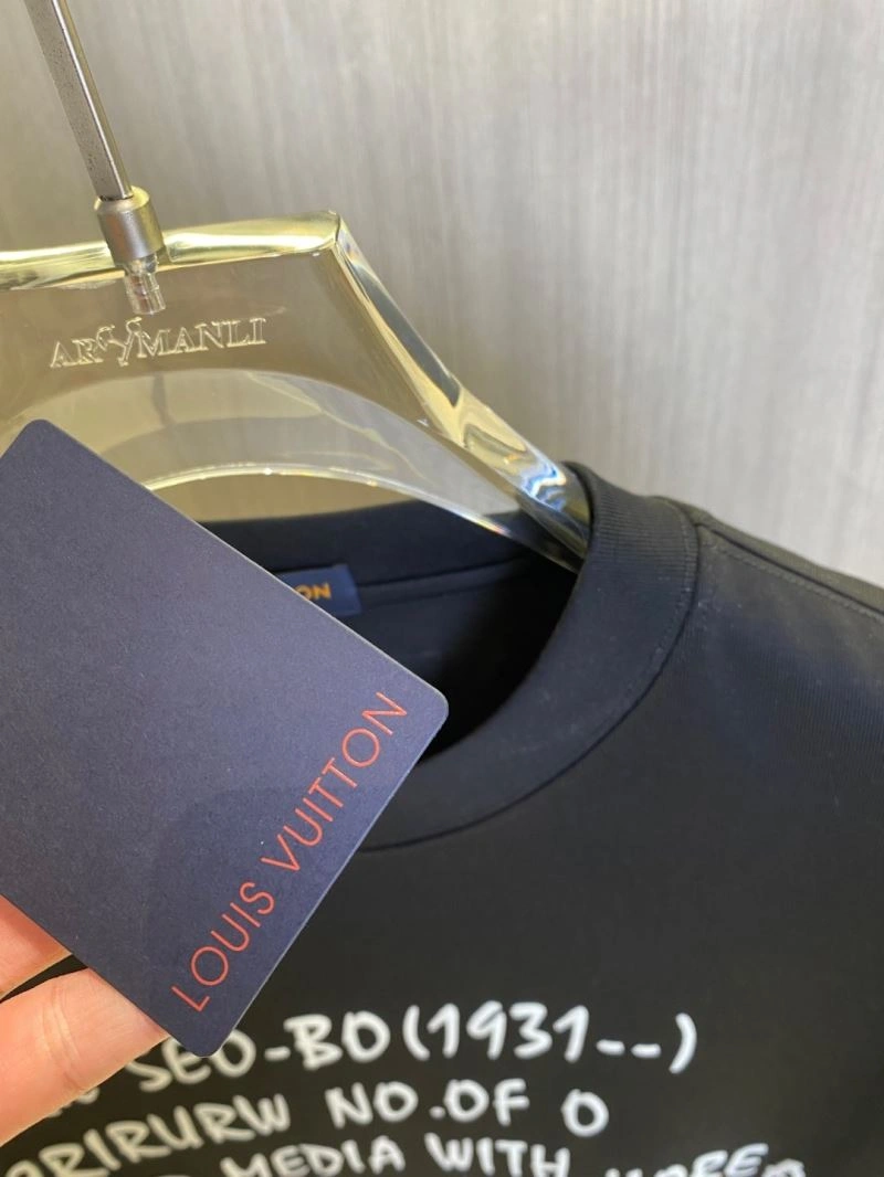 Factory-made Louis Vuitton T-Shirts