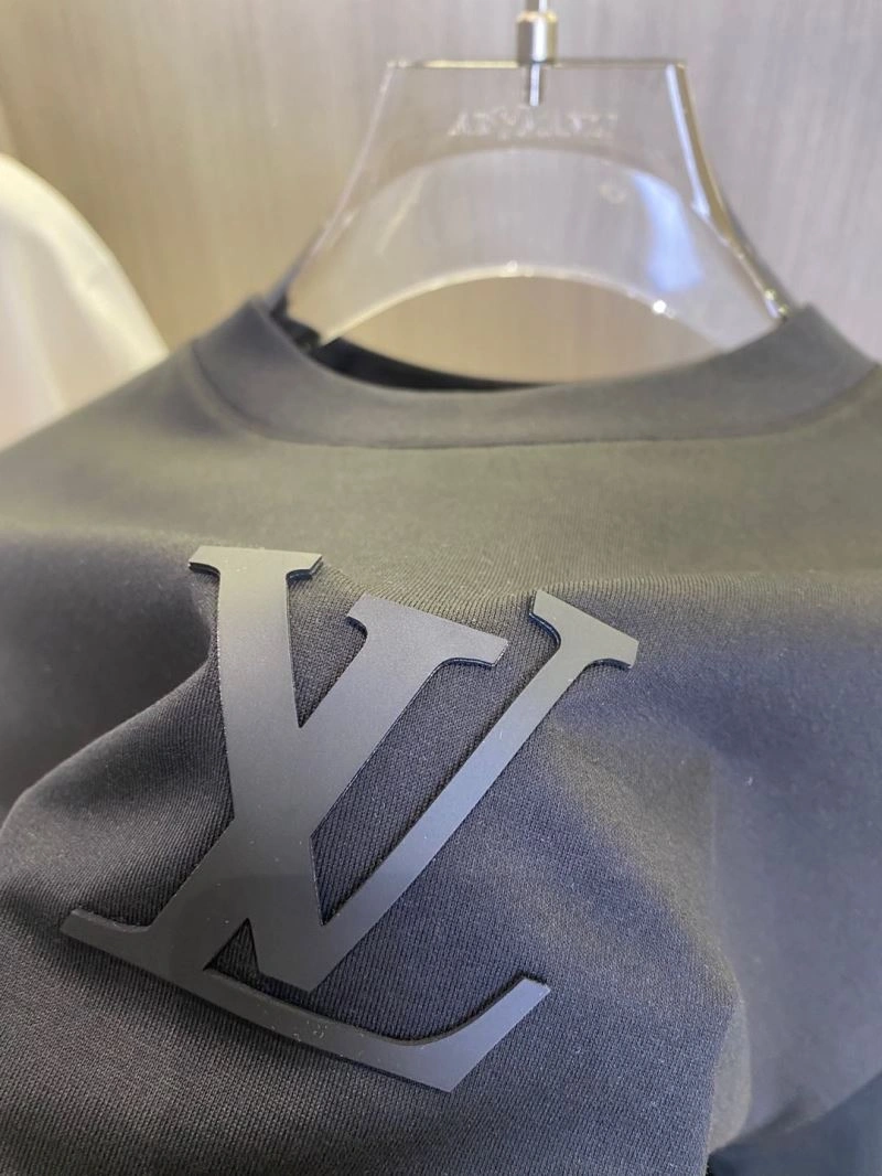 Factory-made Louis Vuitton T-Shirts