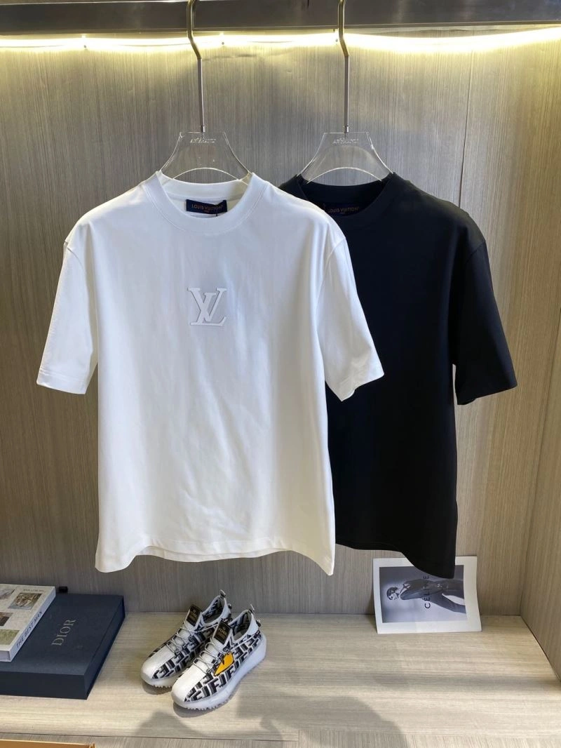 Factory-made Louis Vuitton T-Shirts