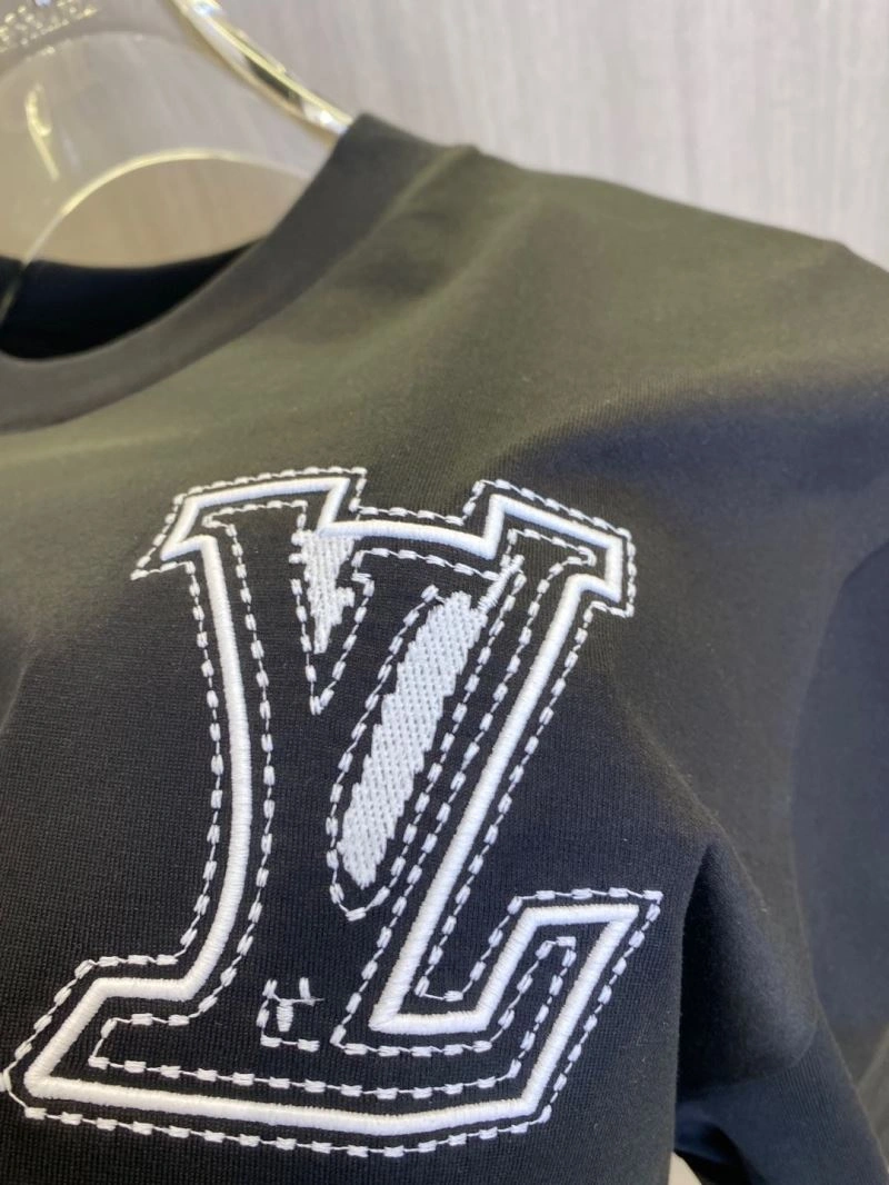Economical Louis Vuitton T-Shirts