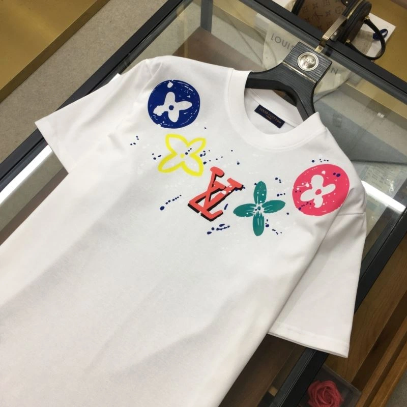 Bargain Louis Vuitton T-Shirts