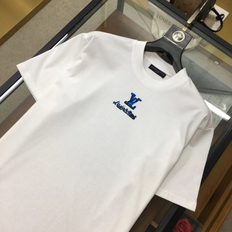 Top match Louis Vuitton T-Shirts
