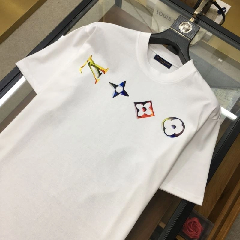 Precise copy Louis Vuitton T-Shirts