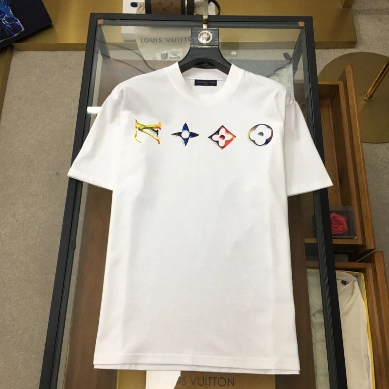 Precise copy Louis Vuitton T-Shirts