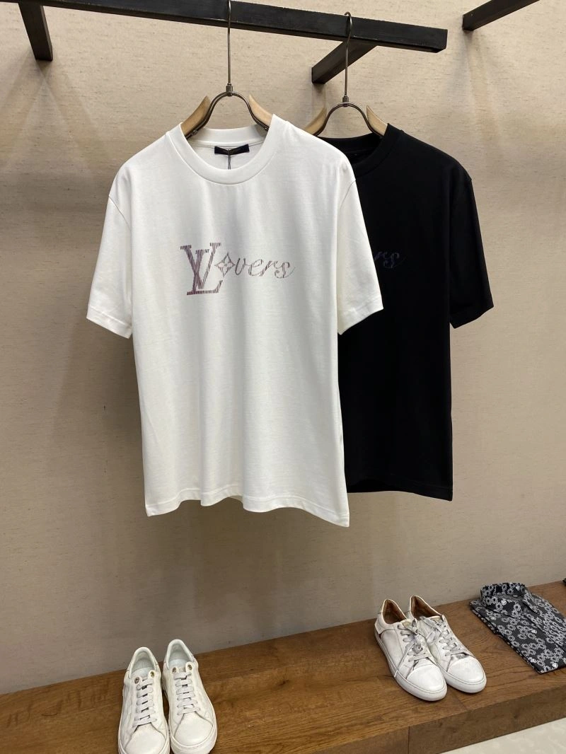 Top mirror Louis Vuitton T-Shirts