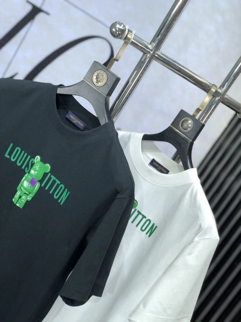 High accuracy Louis Vuitton T-Shirts