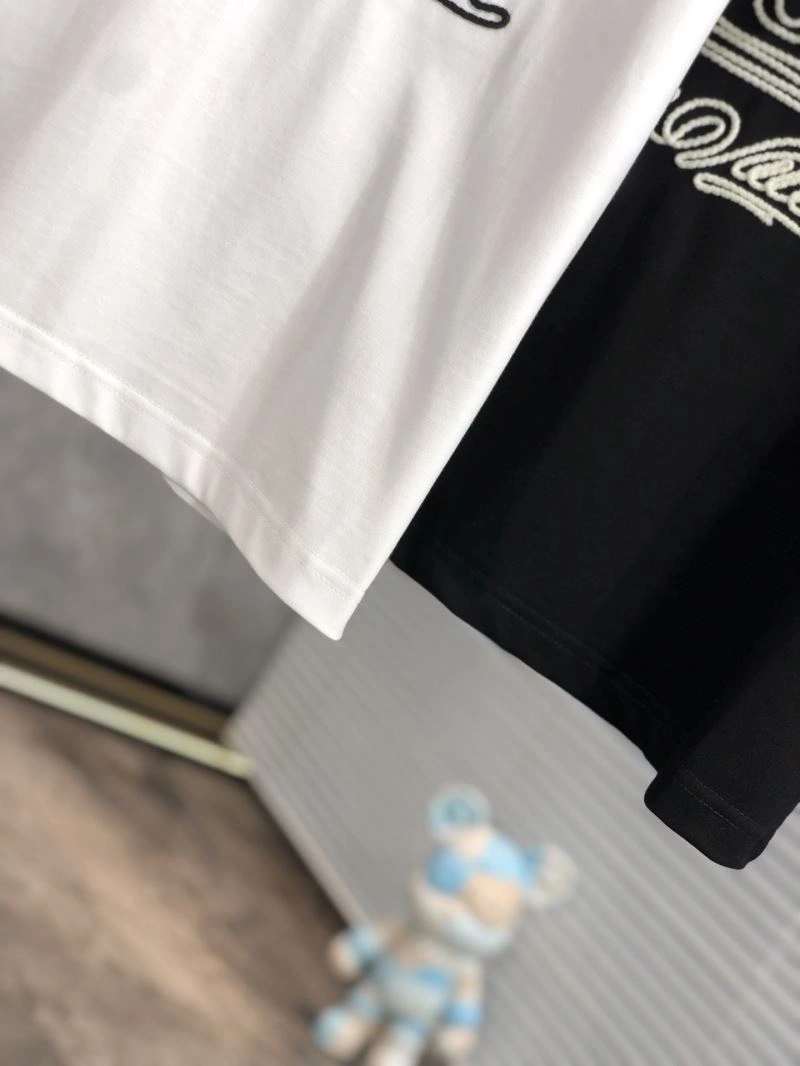 Cut-rate Louis Vuitton T-Shirts