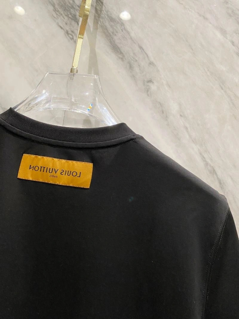 High accuracy Louis Vuitton T-Shirts