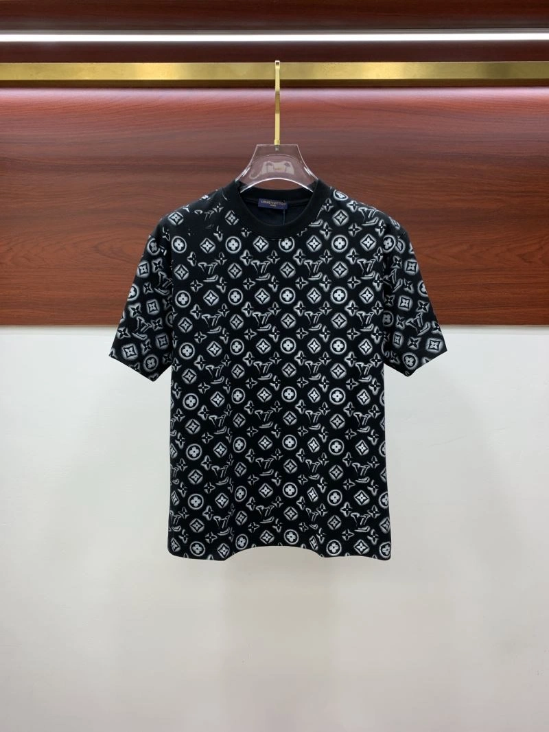 Top match Louis Vuitton T-Shirts