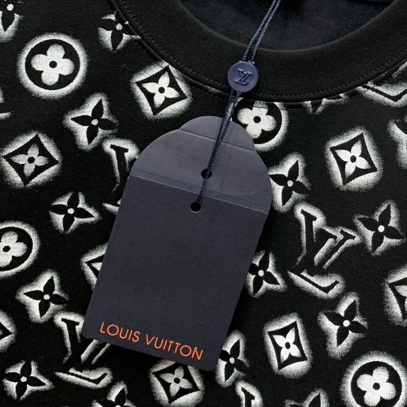 Top match Louis Vuitton T-Shirts