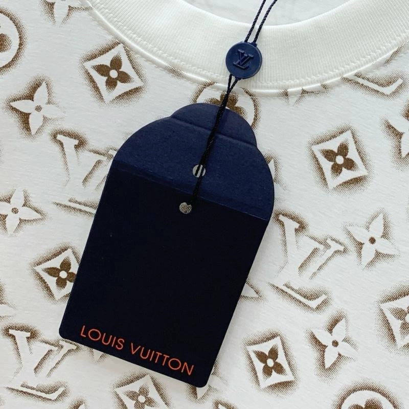 Cut-rate Louis Vuitton T-Shirts