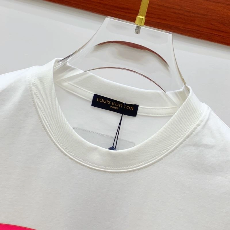 Precise copy Louis Vuitton T-Shirts