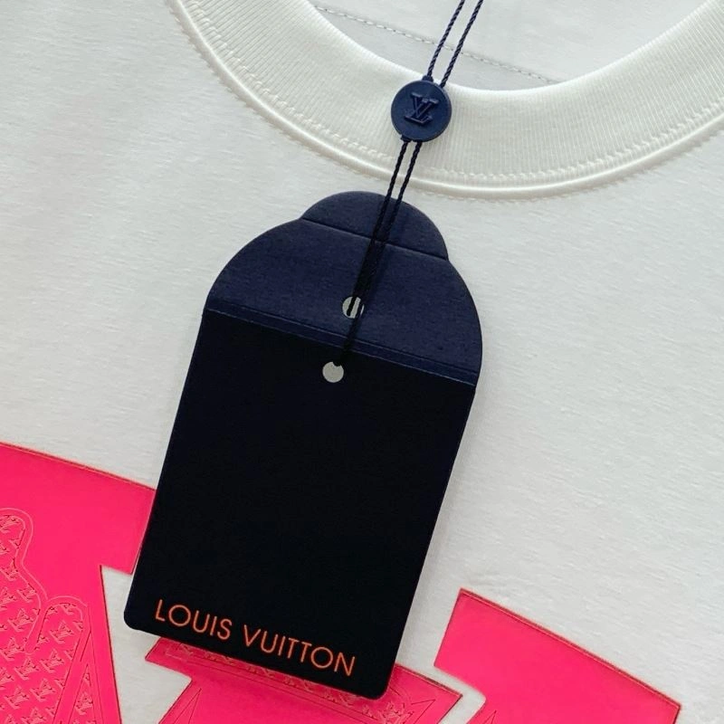 Precise copy Louis Vuitton T-Shirts