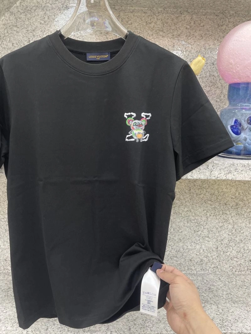 1:1 copy Louis Vuitton T-Shirts