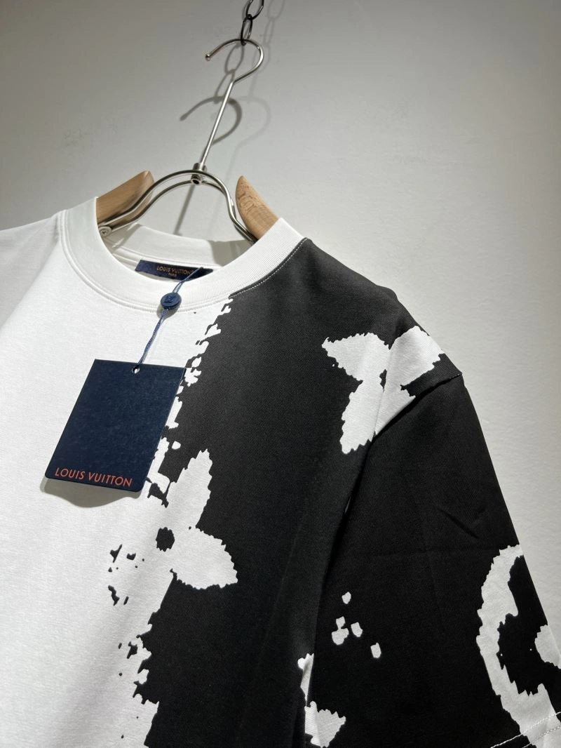 Genuine Louis Vuitton T-Shirts