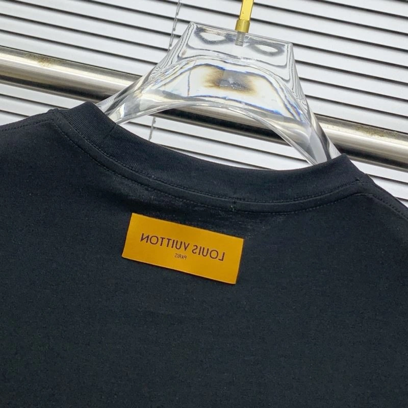 Official Louis Vuitton T-Shirts