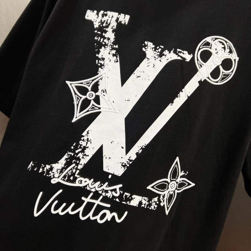 Cut-rate Louis Vuitton T-Shirts