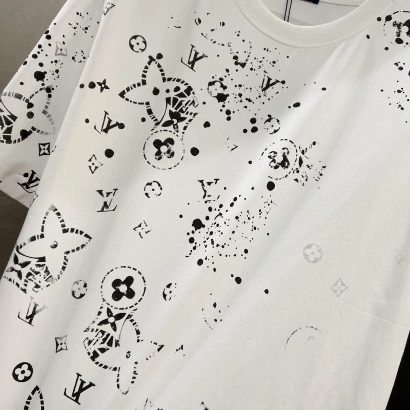 Economical Louis Vuitton T-Shirts