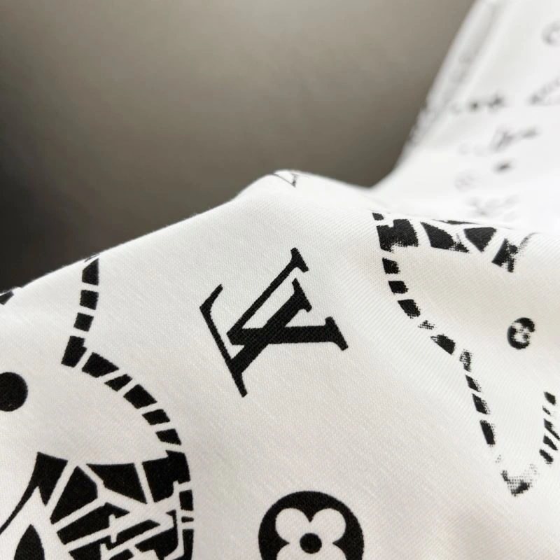 Economical Louis Vuitton T-Shirts