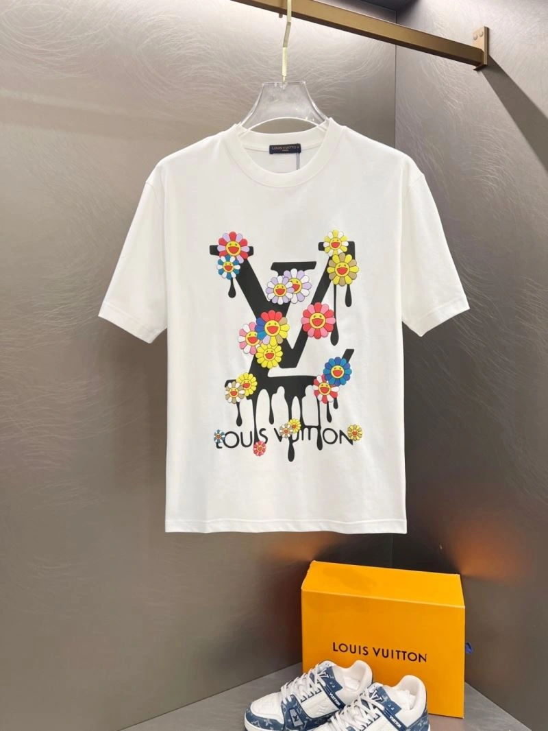 Exact replica Louis Vuitton T-Shirts
