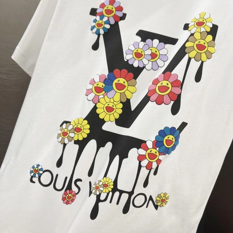 Exact replica Louis Vuitton T-Shirts