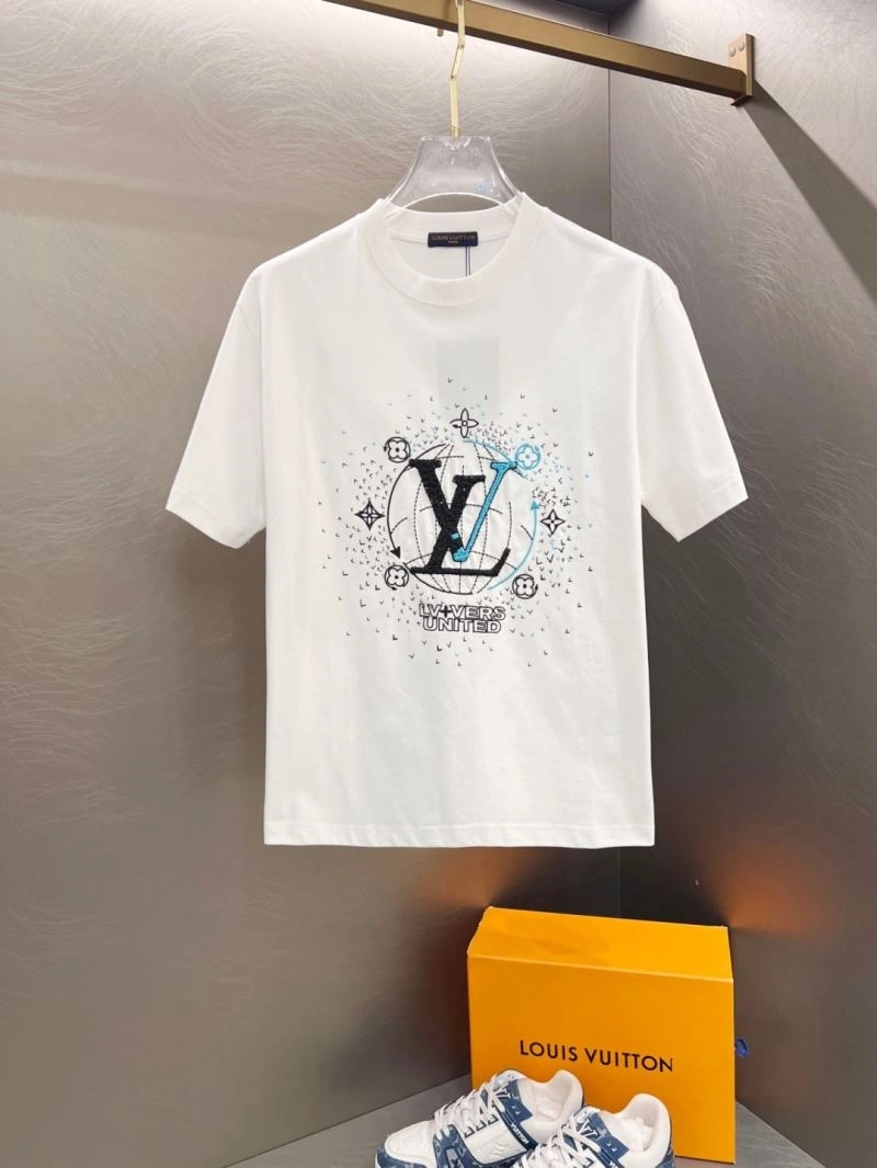 Perfect replica Louis Vuitton T-Shirts