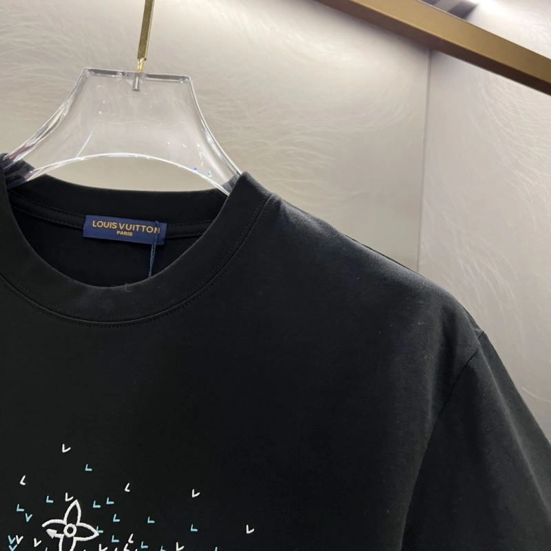 Inexpensive Louis Vuitton T-Shirts