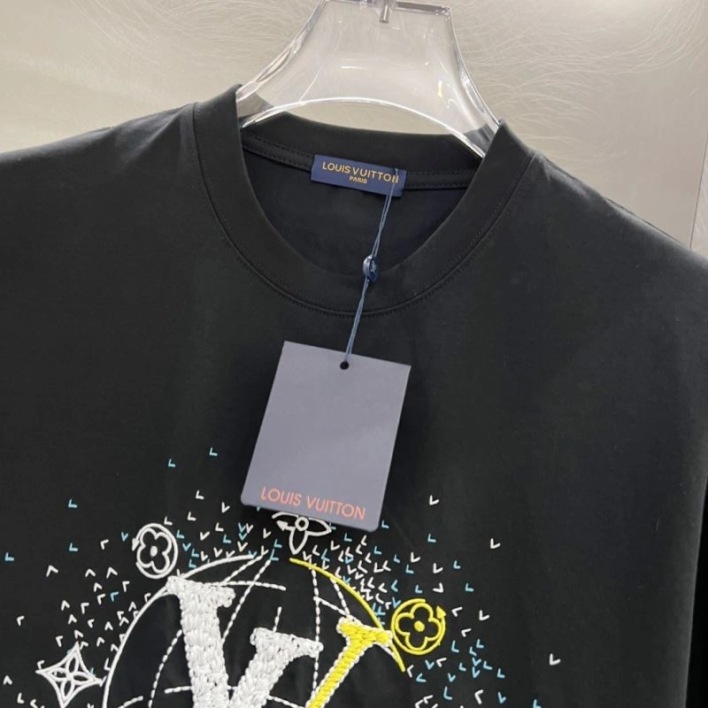 Inexpensive Louis Vuitton T-Shirts