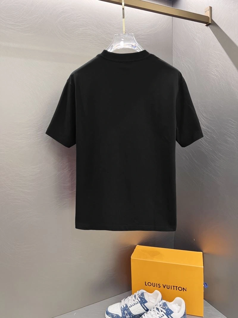 Top match Louis Vuitton T-Shirts
