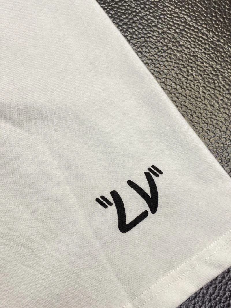 Inexpensive Louis Vuitton T-Shirts