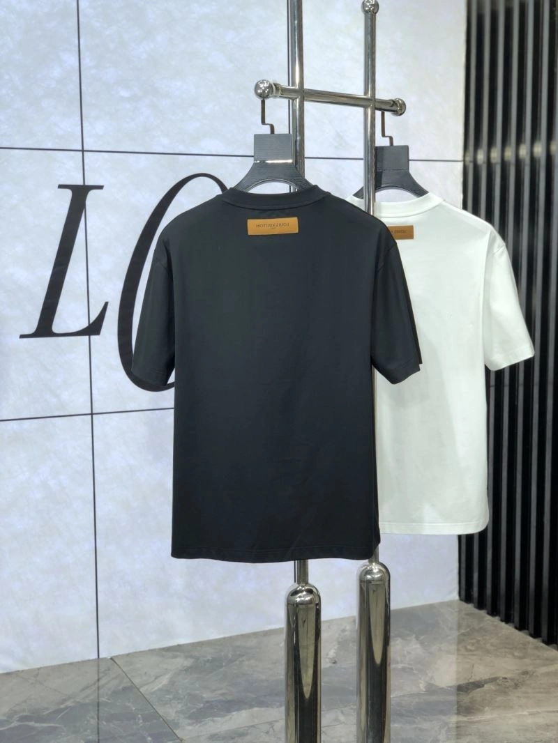 Factory-made Louis Vuitton T-Shirts