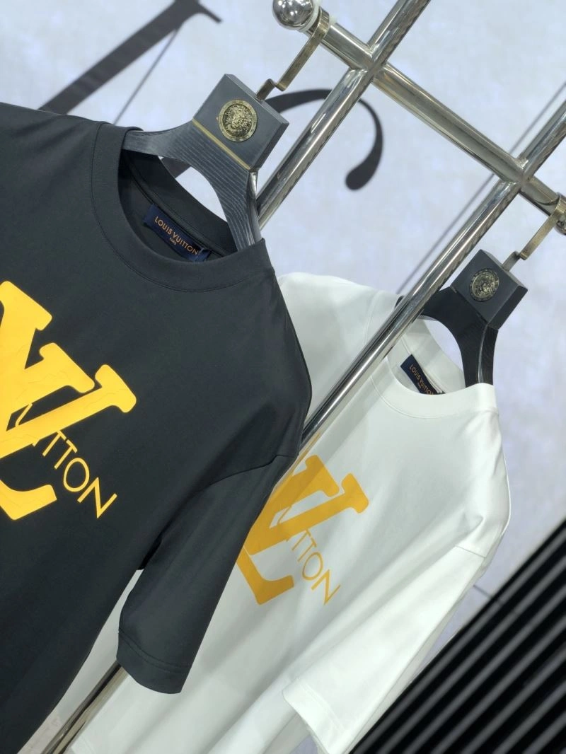 Inexpensive Louis Vuitton T-Shirts
