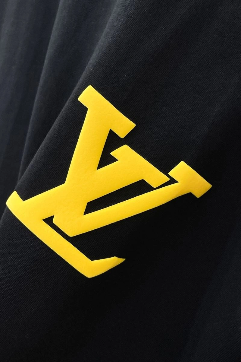 Inexpensive Louis Vuitton T-Shirts