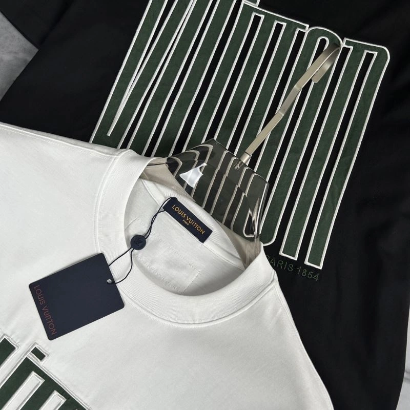 Top match Louis Vuitton T-Shirts