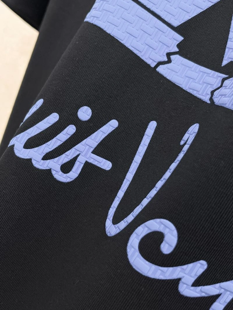 Top match Louis Vuitton T-Shirts
