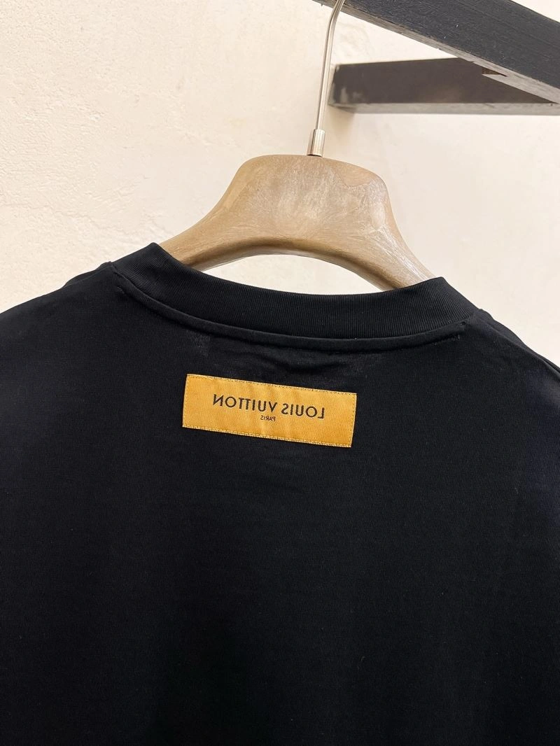 Top match Louis Vuitton T-Shirts