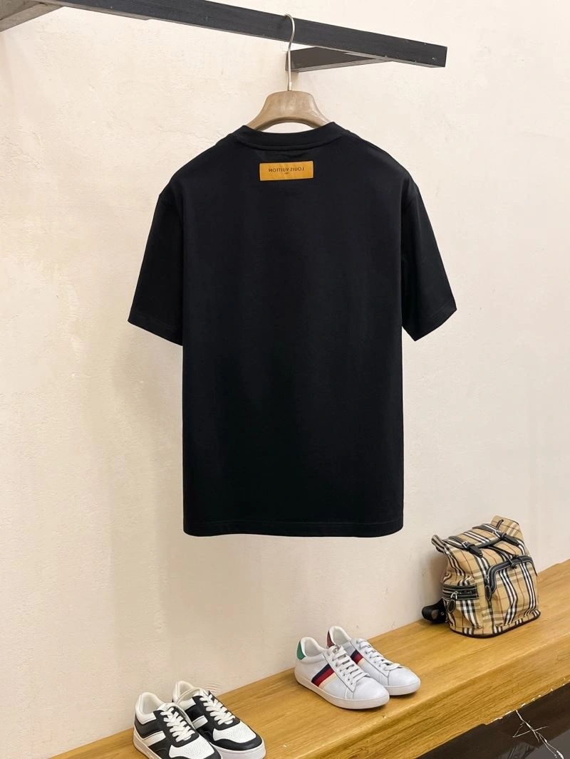 Top match Louis Vuitton T-Shirts