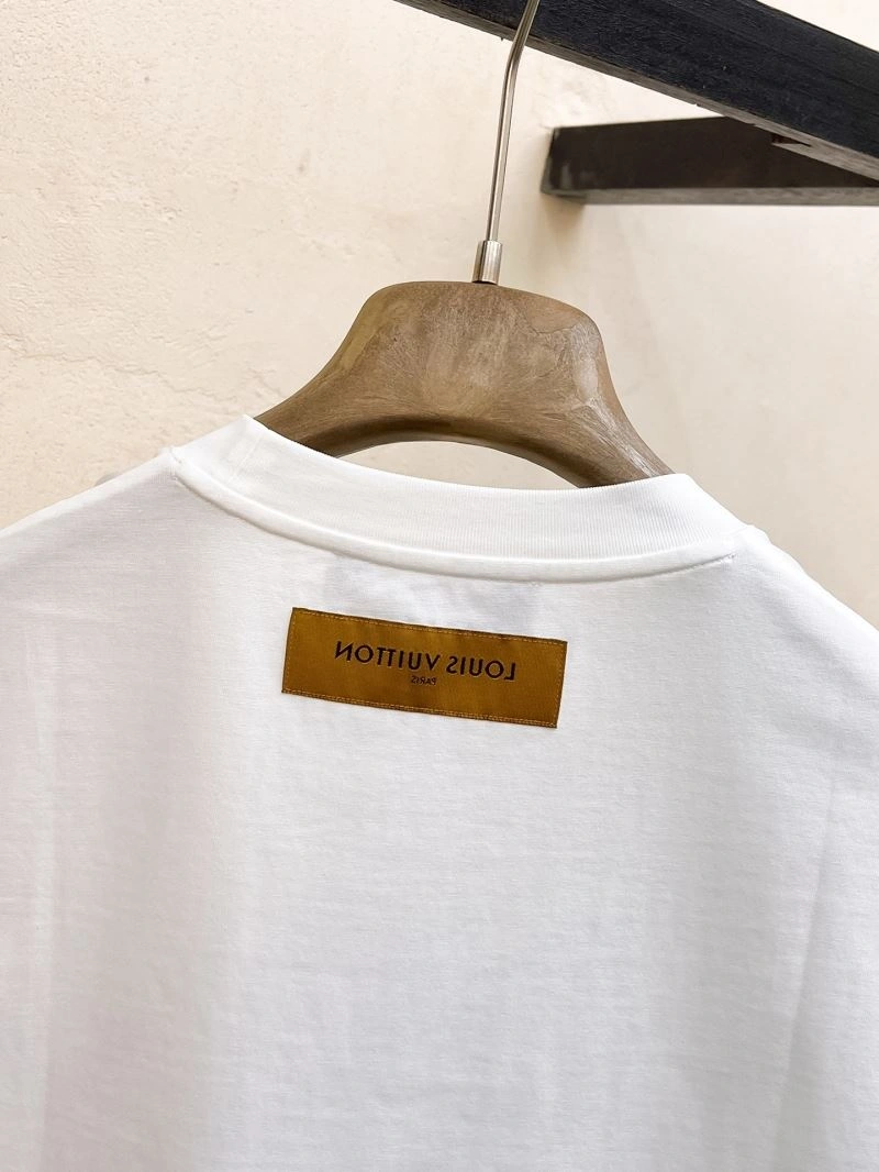 Precise copy Louis Vuitton T-Shirts