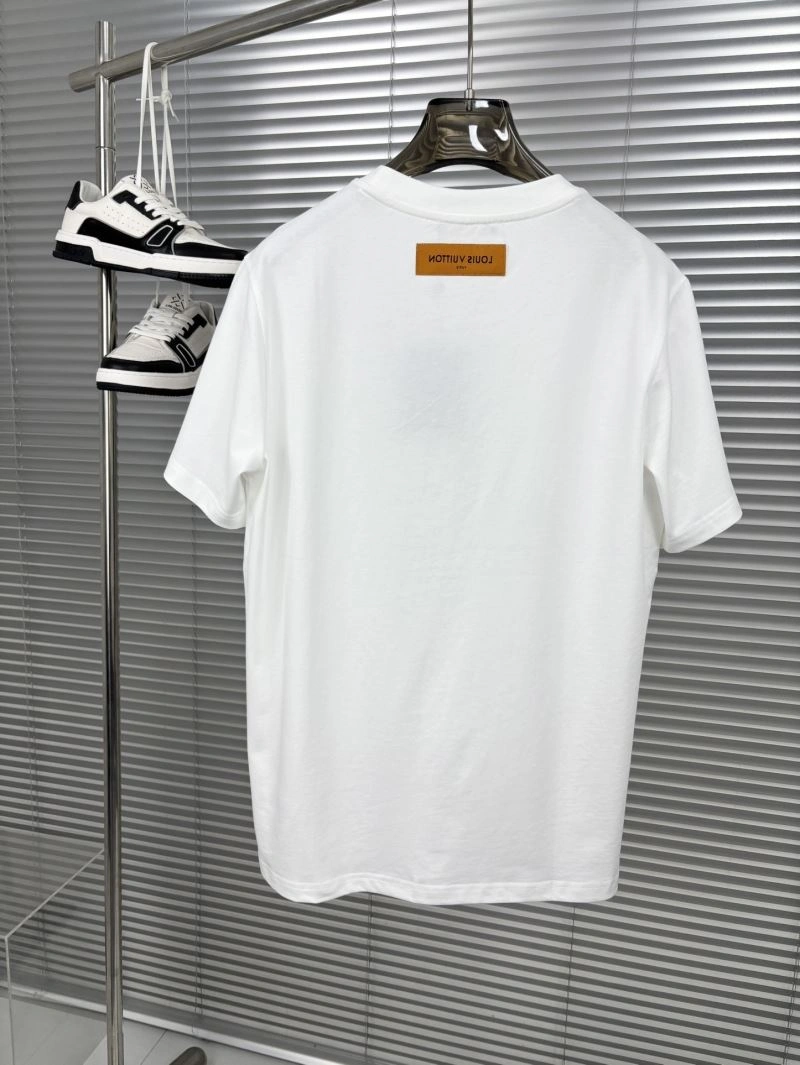 Top mirror Louis Vuitton T-Shirts