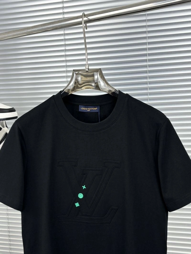 Factory-made Louis Vuitton T-Shirts