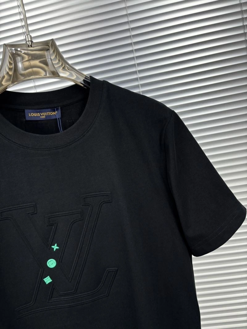 Factory-made Louis Vuitton T-Shirts