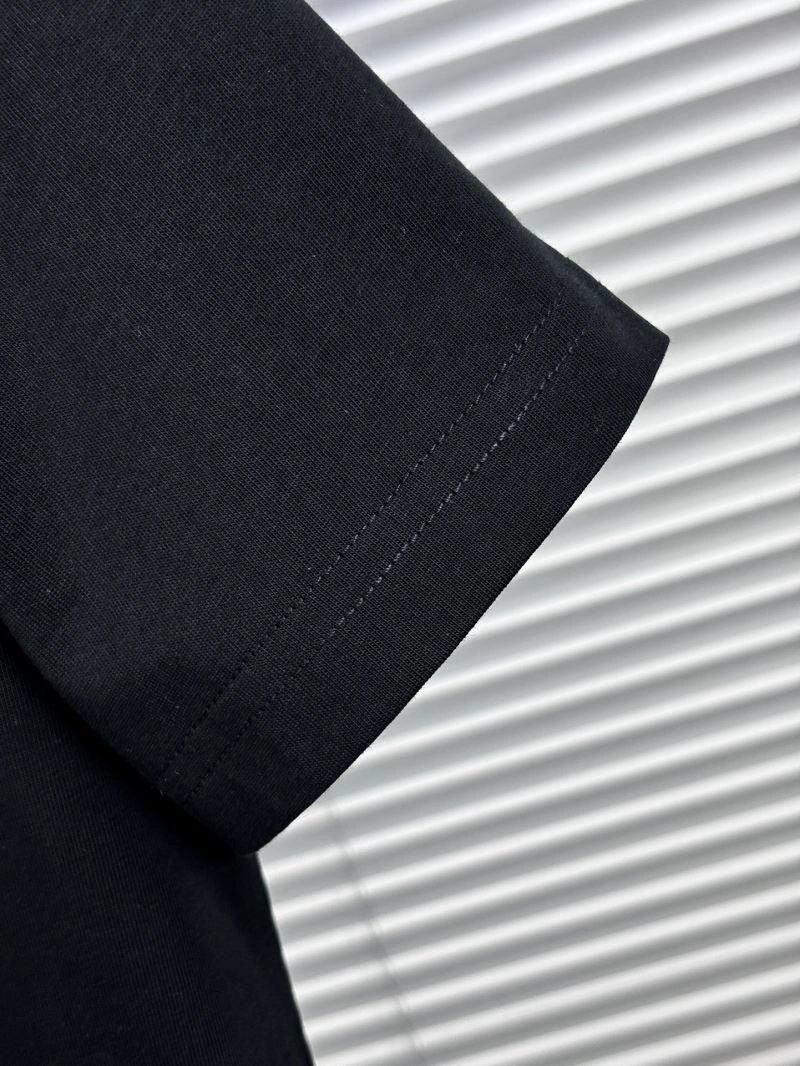 Factory-made Louis Vuitton T-Shirts