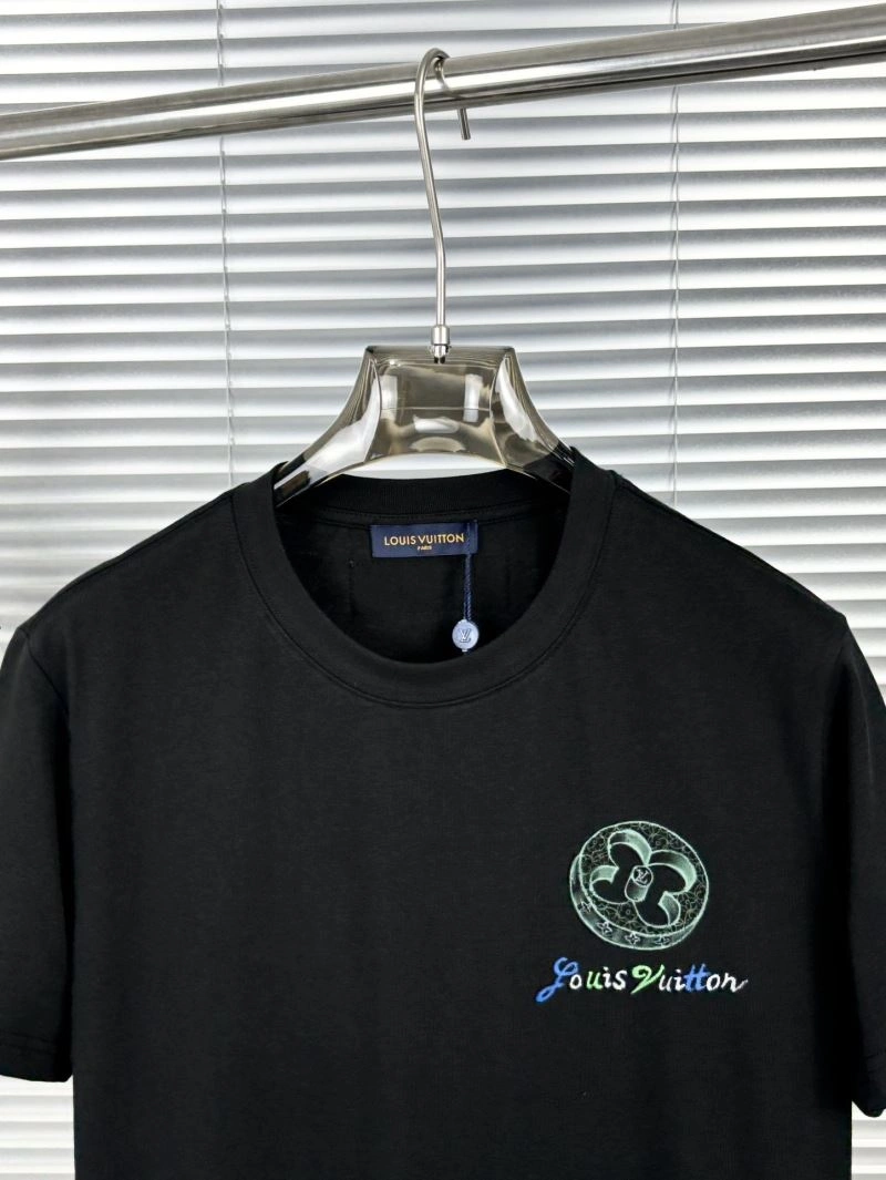 Factory-made Louis Vuitton T-Shirts