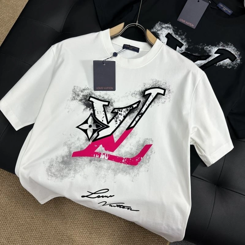 Perfect replica Louis Vuitton T-Shirts