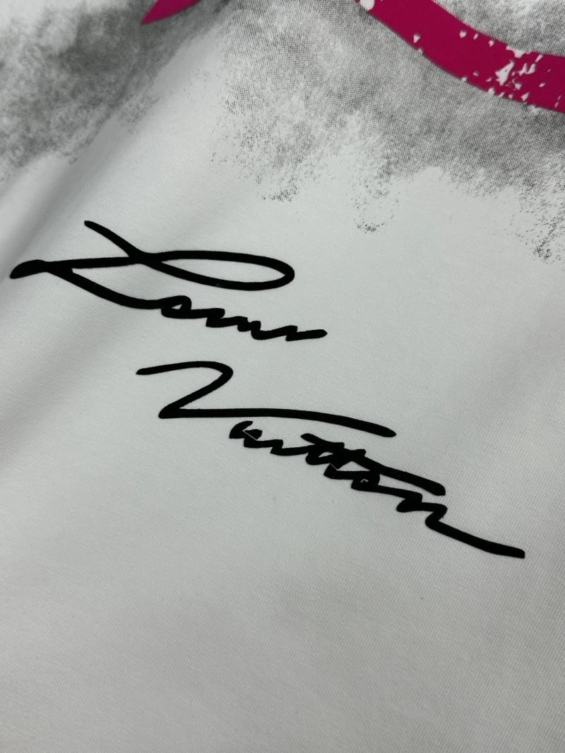 Perfect replica Louis Vuitton T-Shirts
