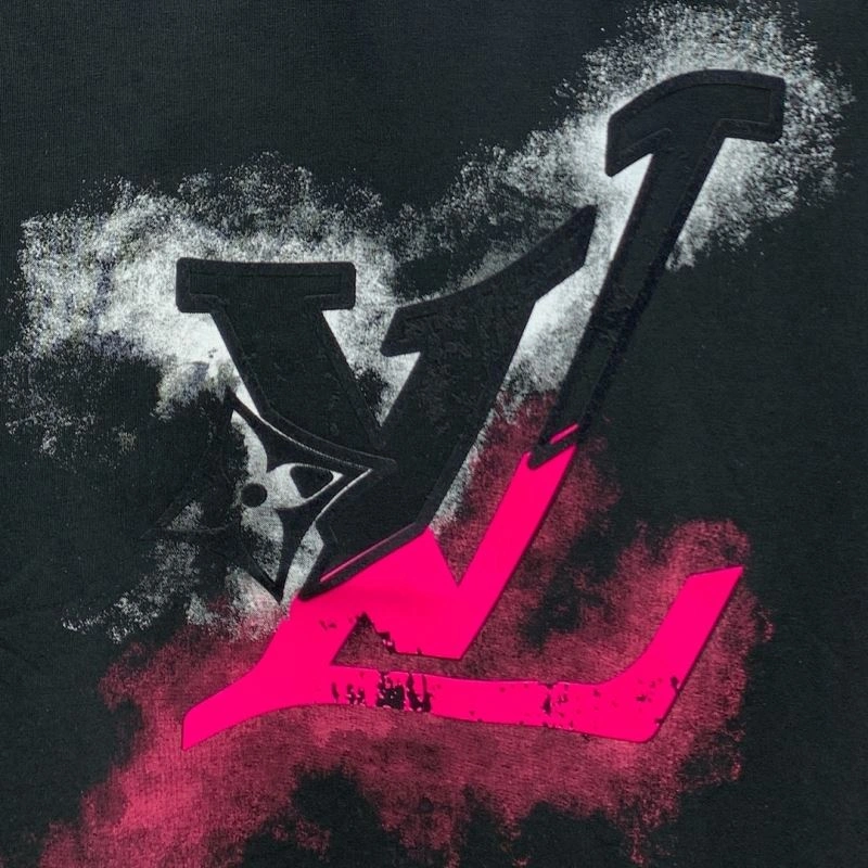 Low-cost Louis Vuitton T-Shirts