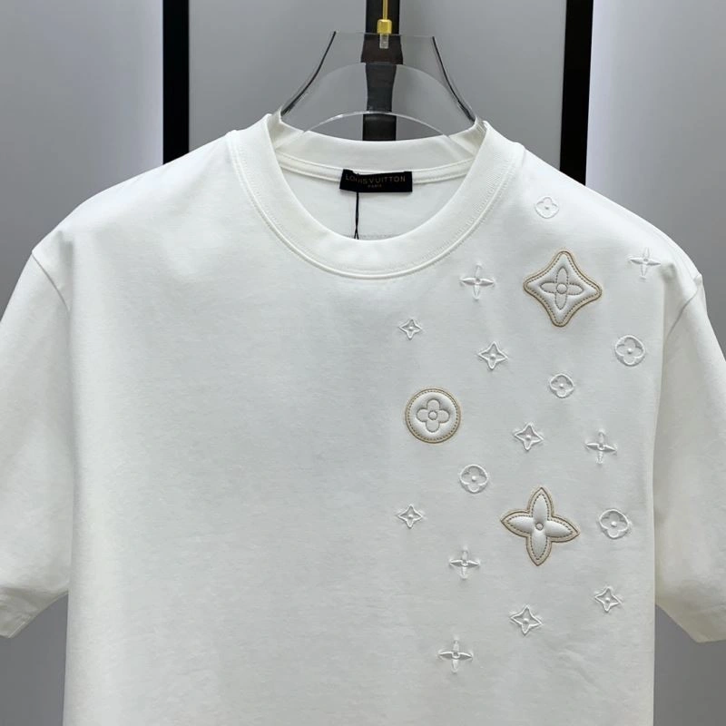 High accuracy Louis Vuitton T-Shirts