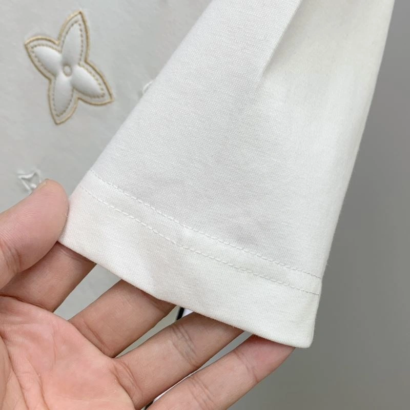 High accuracy Louis Vuitton T-Shirts